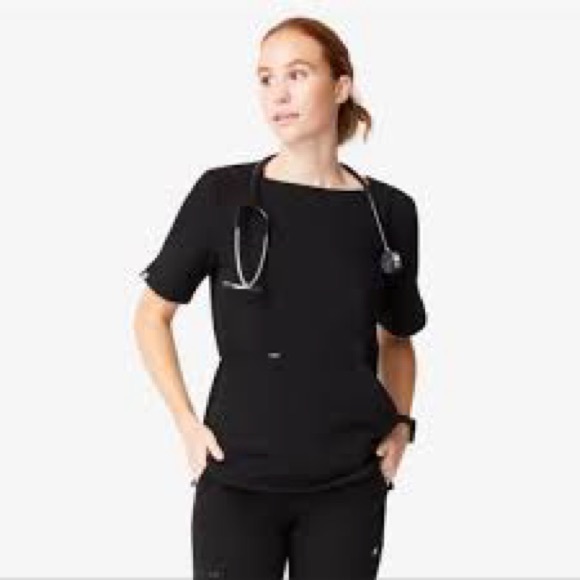 Figs | Tops | Figs Technical Collection Remera Convertible Top | Poshmark